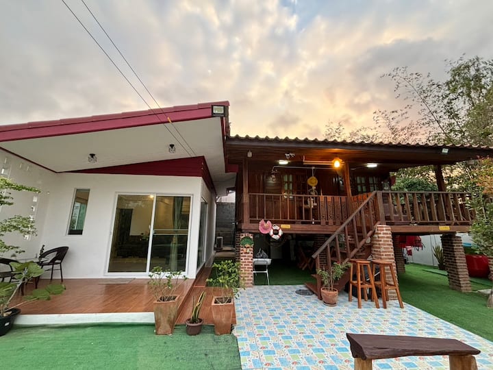 บ้านสวนสุกฤตา โฮมสเตย์ สัตหีบ - Sattahip