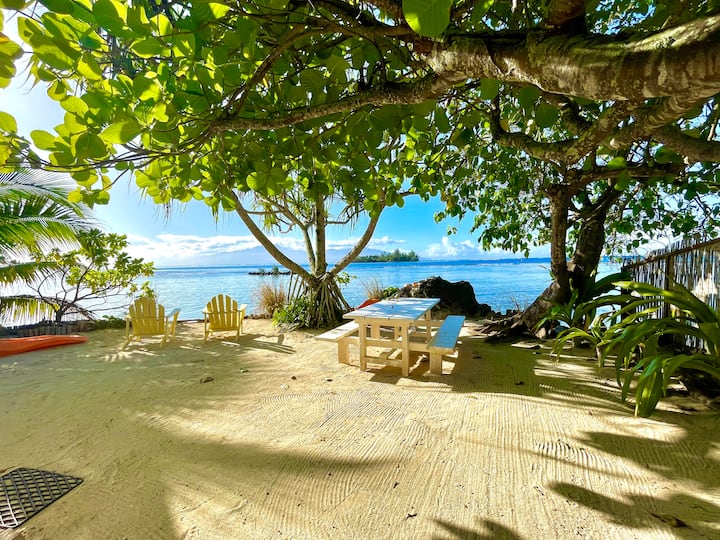 Beach House, White Sand, Polynesian Style - French Polynesia