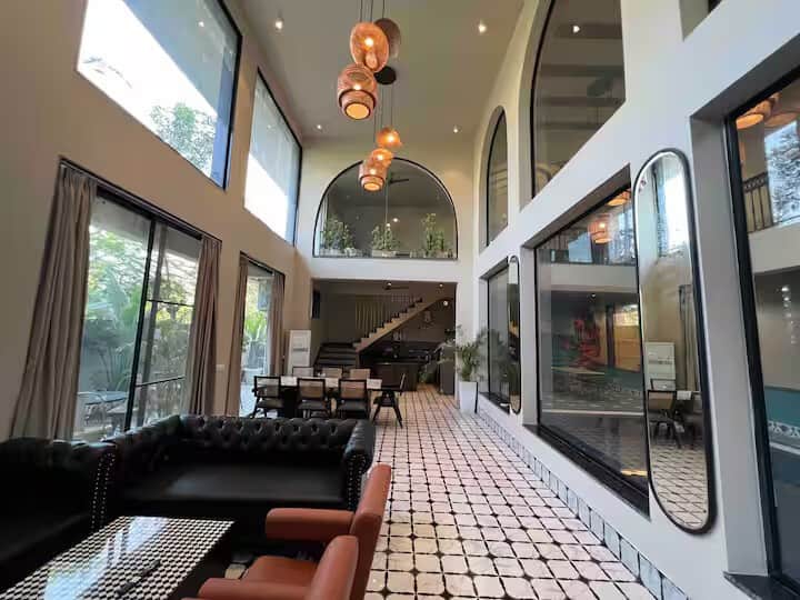 Hangar 9bhk W/2 Pools - Jaipur