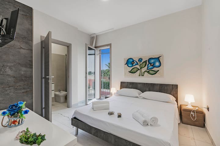 Pino 5 - 3 Bedrooms Near The Sea - Torre Lapillo