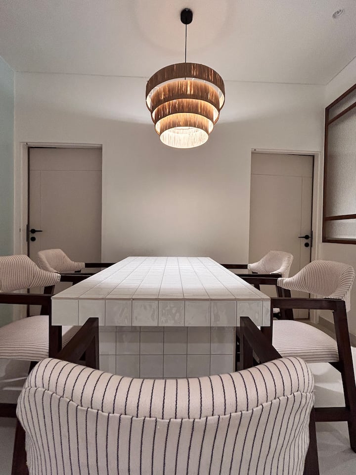 Hidden Gem By La Casa - Chandigarh