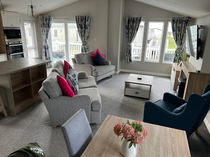 Luxury Lodge - Dungeness