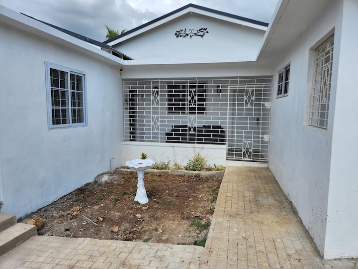 The Retreat At St Jago Hts - Jamaica