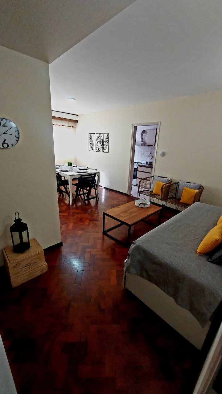 Pleno Centro Amplio Y Luminoso Departamento - Mendoza