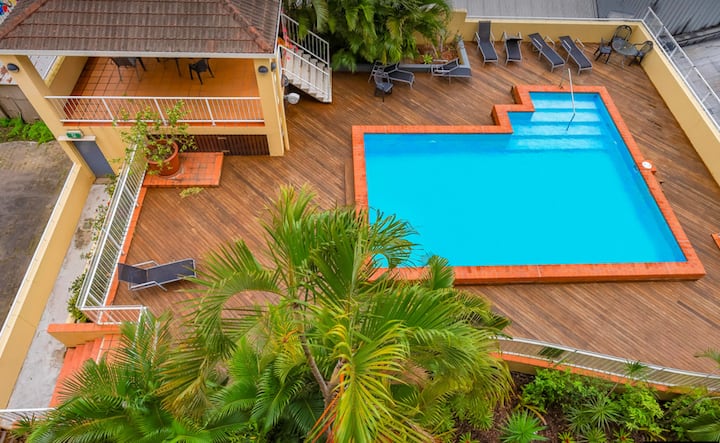 One Bed Room Apartment  At Cairns City Lake St - Cairns