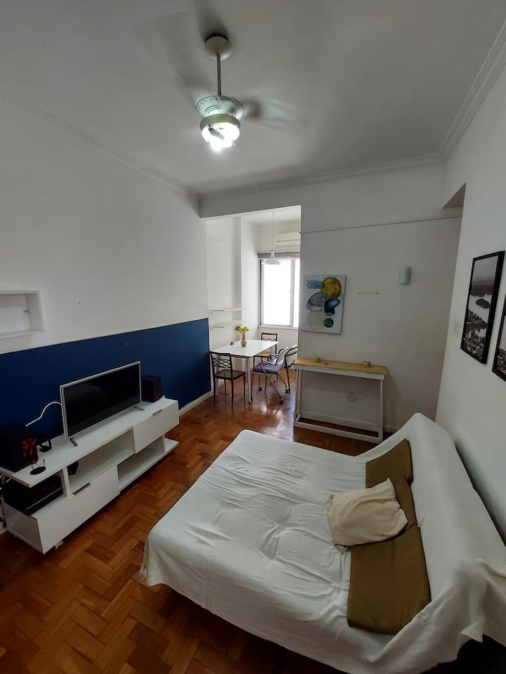 Apto. Aconchegante Em Ipanema. - Rio de Janeiro