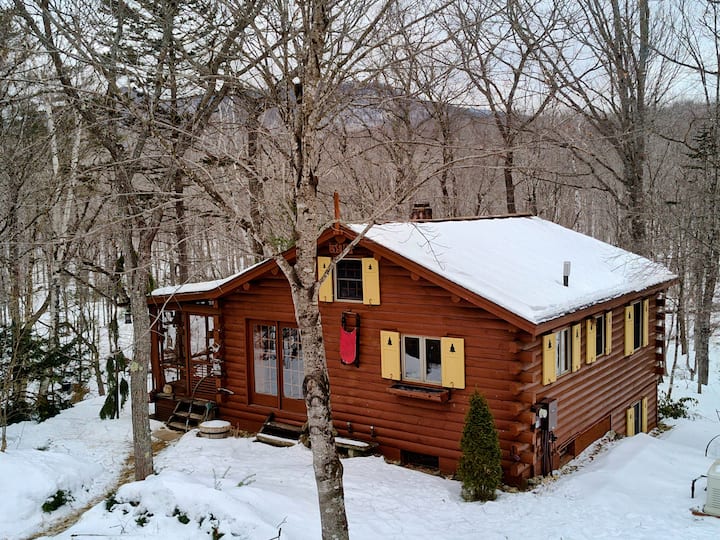 Grump's Riverbend Retreat-
Ski, Ride, Unwind. - New England
