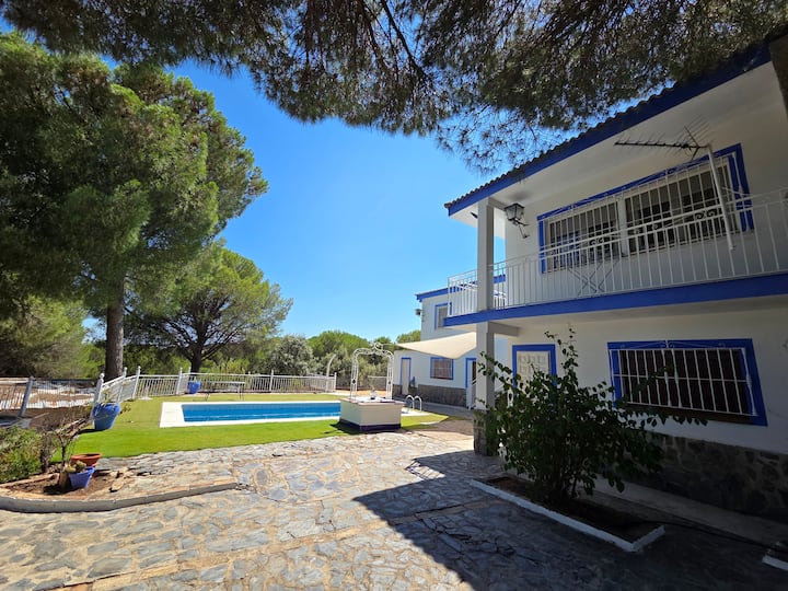 Casa De Campo En Andujar - Andújar