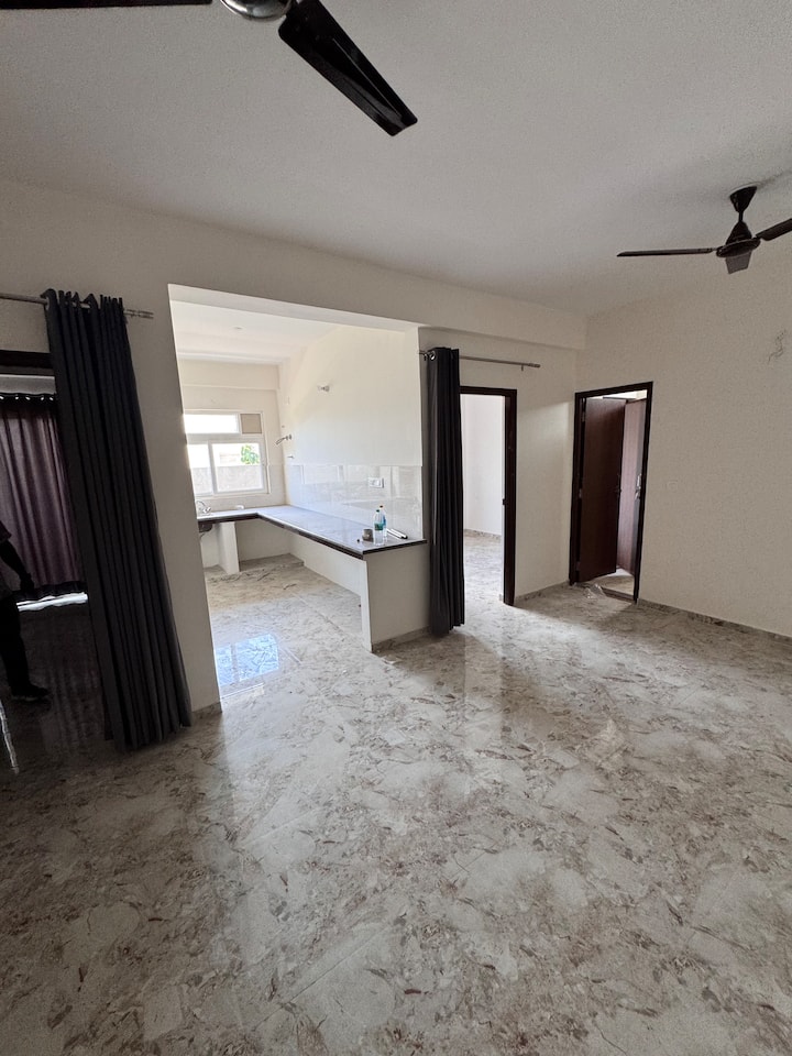 The Empty Rooms-2 - Lucknow