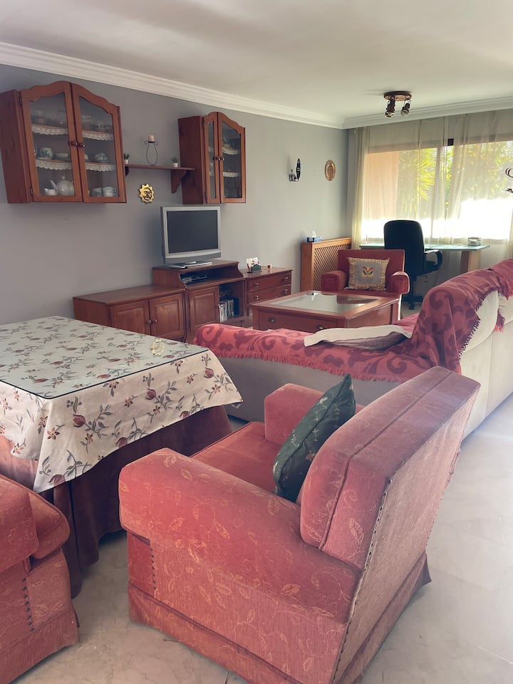 Casa Con Piscina, Cerca Del Centro Granada - Albolote