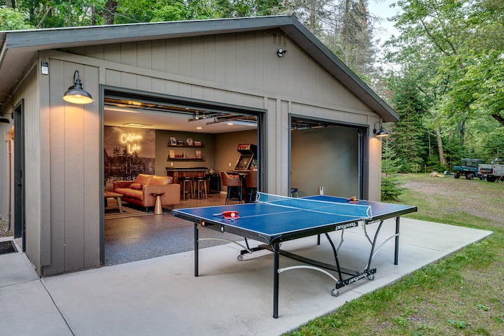 Lake Front Cabin With Arcade, Connects With Trails - Wisconsin