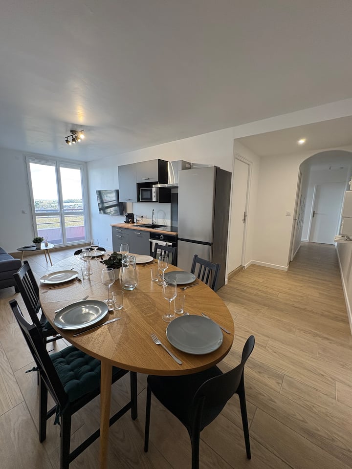 Spacieux Appart 3ch - 10min Gare - Parking Gratuit - Trélazé