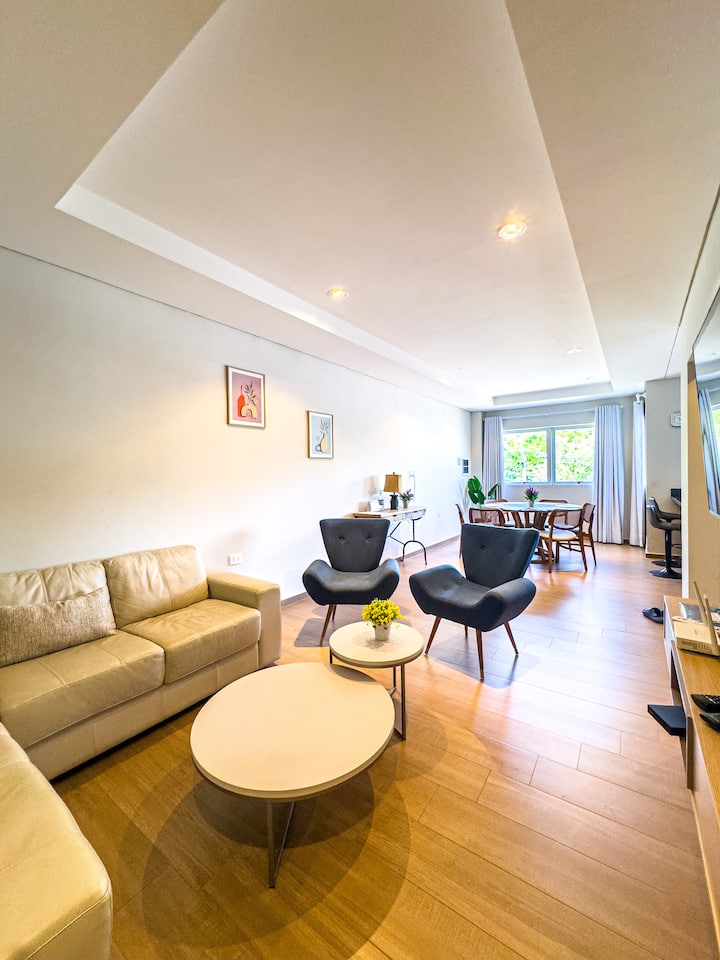 Moderno Piso Céntrico Y Cómodo - Provincia de Corrientes,Argentina