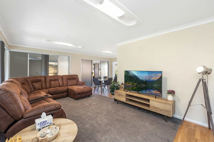 Family Escape @ Point Clare - Gosford