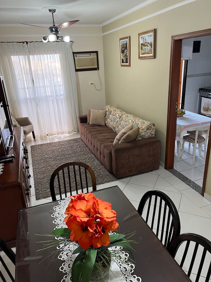 Apto 2 Dorm Com Garagem - Santos