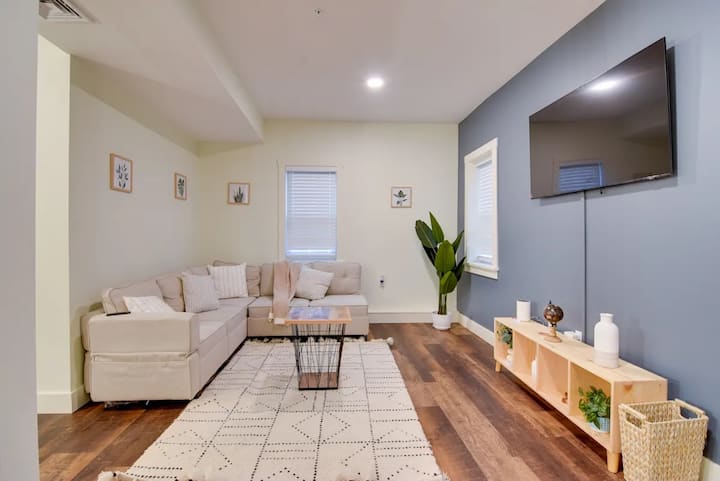 Old Town Rodney Suite - Lititz, PA