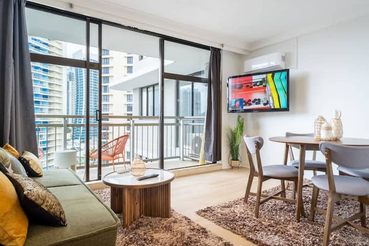 High Level 1br Resort: Heated Pool, Spa &Sauna - Gold Coast