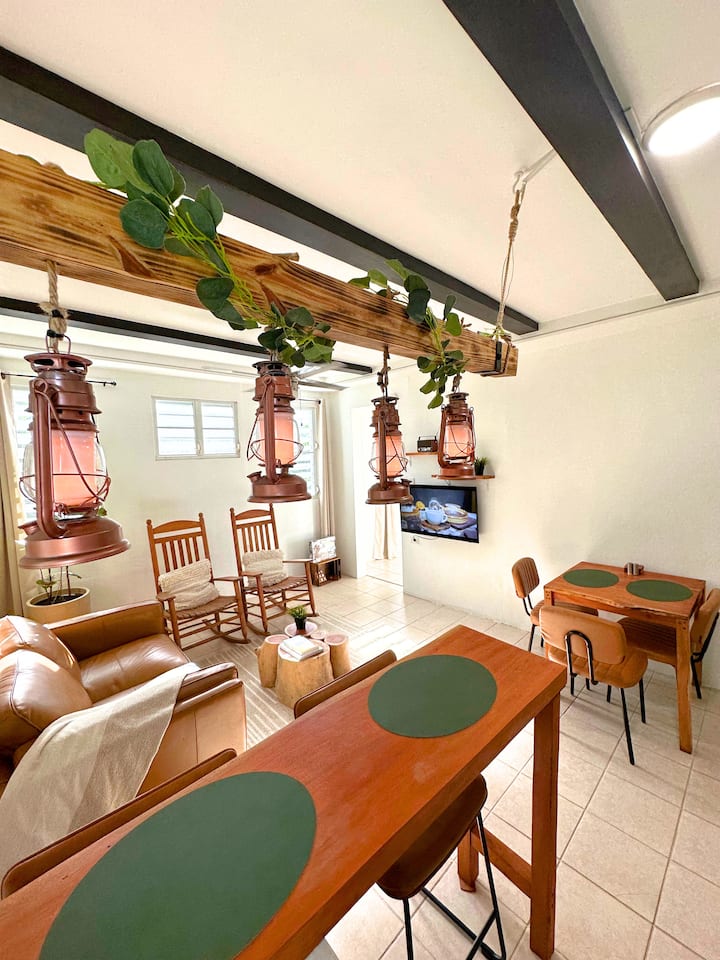 Modern Jíbaro Getaway: Tradition & Comfort, King - Puerto Rico