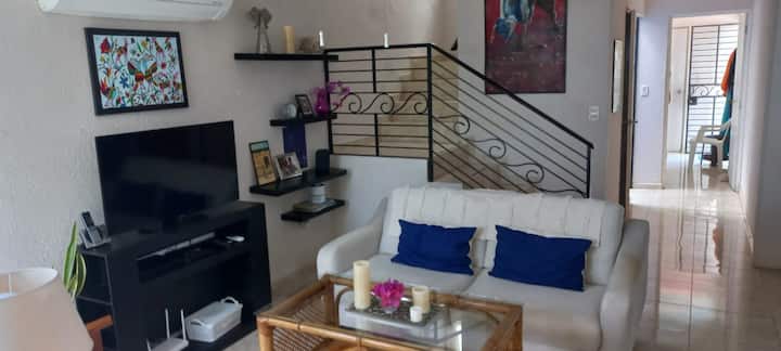 Hermosa Casa Excelente Ubicación Col México Norte - Mérida