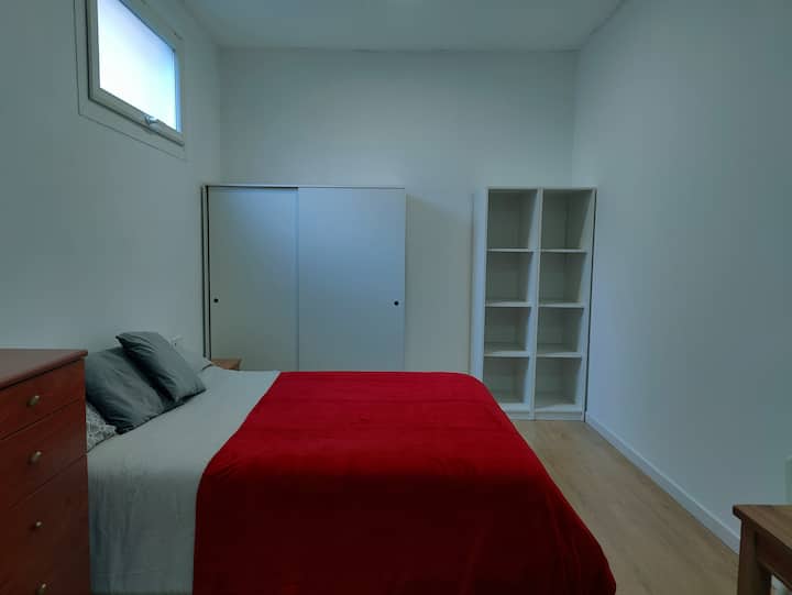 Estudio Deusto Para Dos - Baskenland
