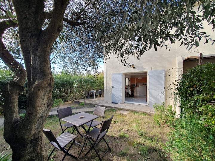 Bastide Cosy "Au Petit Olivier D'uzès" - Uzès