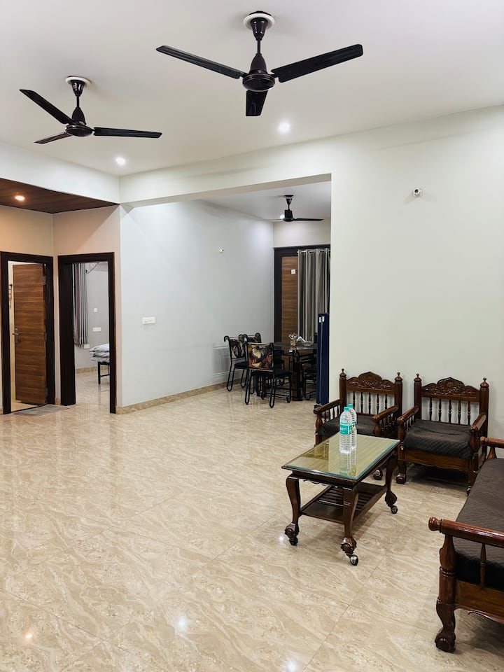Aksh Shankara(3bhk Fully Furnished) Best Location. - Varanasi