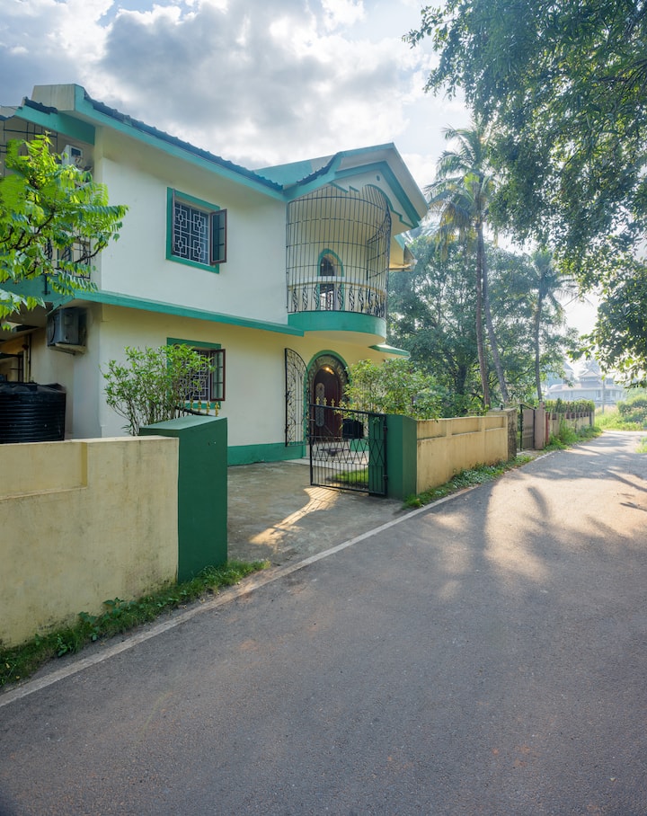 Private Villa South Goa By The Beach With Acs Wifi - Colva