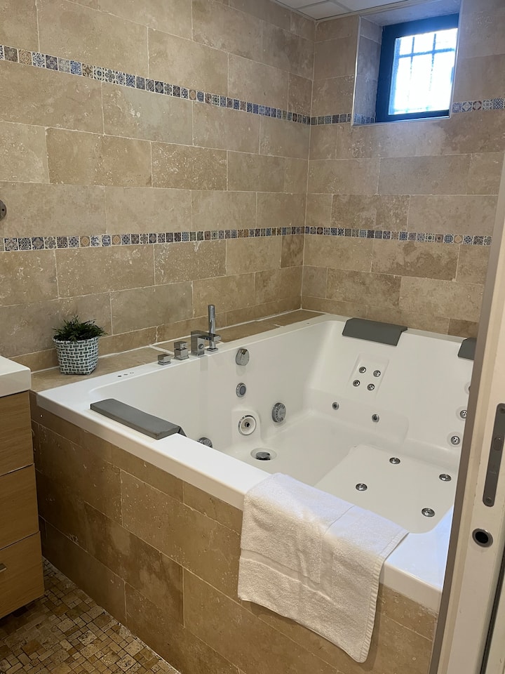 Appartement Avec Baignoire Balnéothérapie - 勒哈佛爾