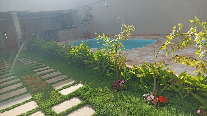 Recanto Solar Olímpia Com 3 Suítes - Olímpia