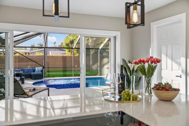 Tropical Luxe Paradise| Jacuzzi| Pool| 5b| 3b |16+ - West Palm Beach, FL