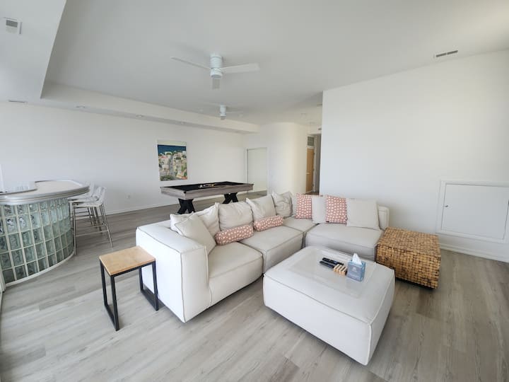 Miami Vice Ocean City- 5br |Seasonal Pool | Views - Ocean City, NJ