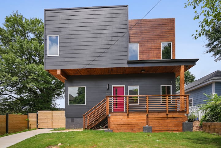 Smart Home Family Friendly Haven Downtown - Decatur, GA
