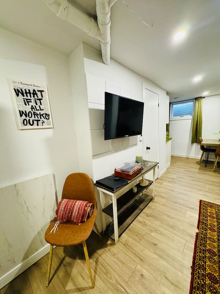 Private Cozy Suite W/ Sauna & Espresso - Ottawa