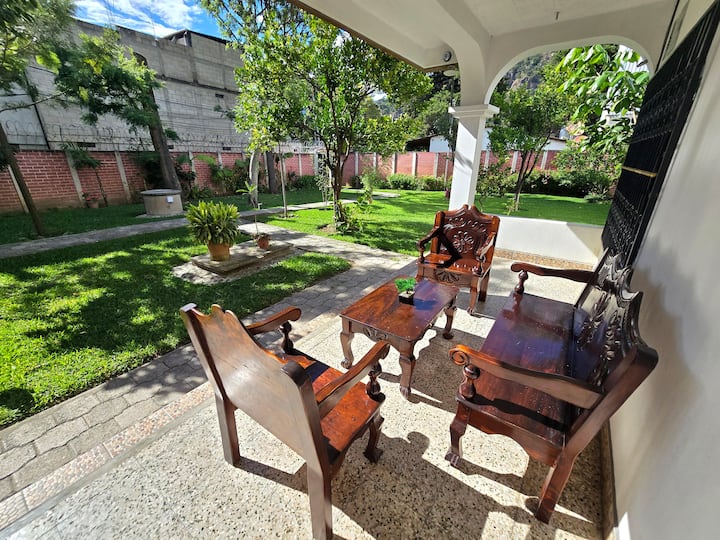 Casa Al Lado De La Santander A 2 Cuadras Del Lago. - Chiapas