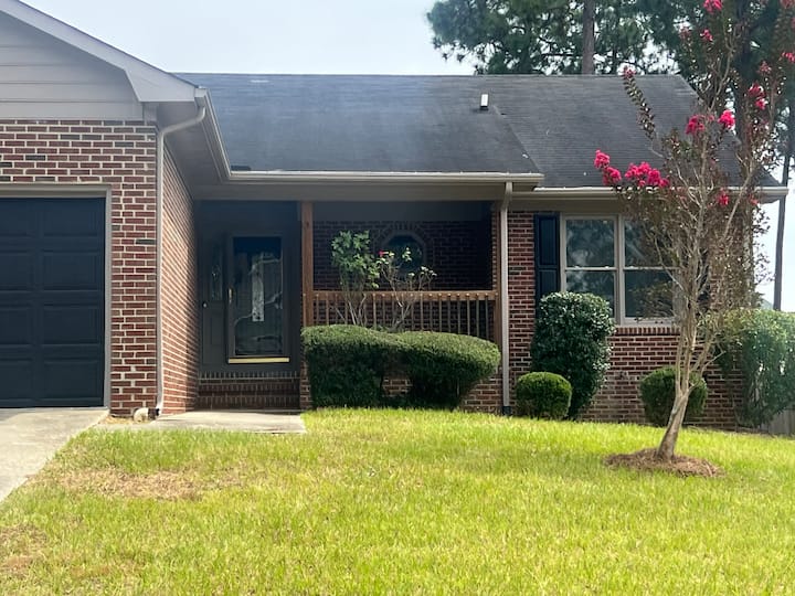 The Good Vibes Haven - Fayetteville