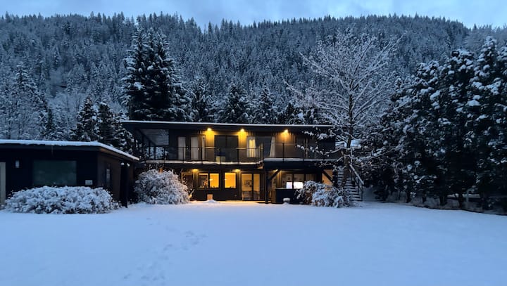 The Lake House On Kootenay Lake - Nelson
