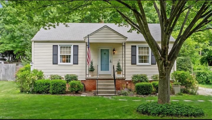 The Kirkwood Cottage - Greensboro, NC