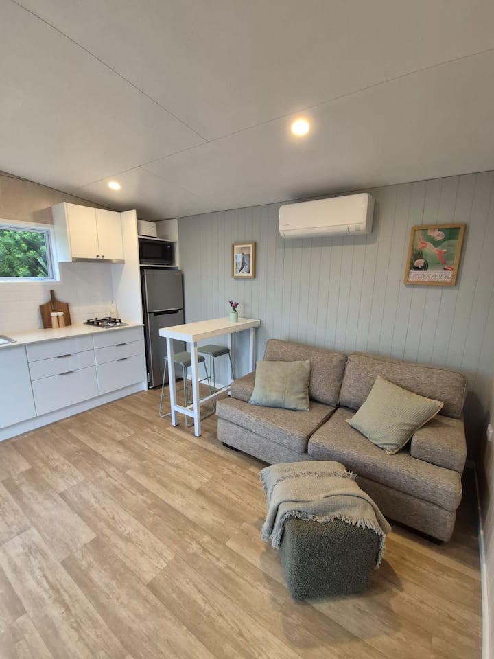 The Nest
Brand New With An Inlet Waterview - Kerikeri