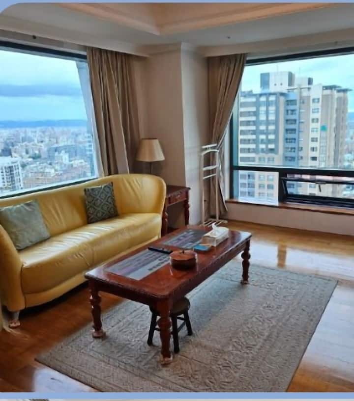 綠園道高樓層｜大空間48平方公尺．雙面採光 - North District