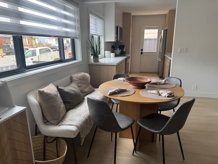 Freshly Remodeled House In South San Francisco - San Francisco Airport (SFO)