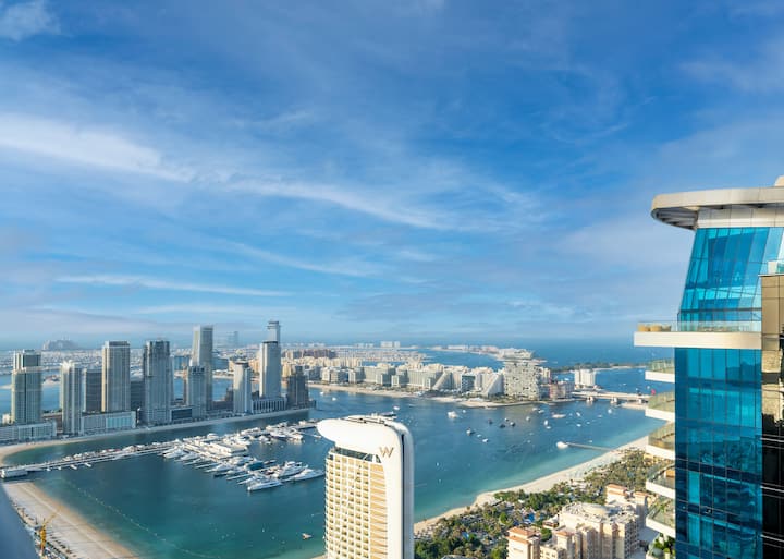 Elevated Haven: 1br W/ Endless Sea & Skyline Views - Émirats arabes unis
