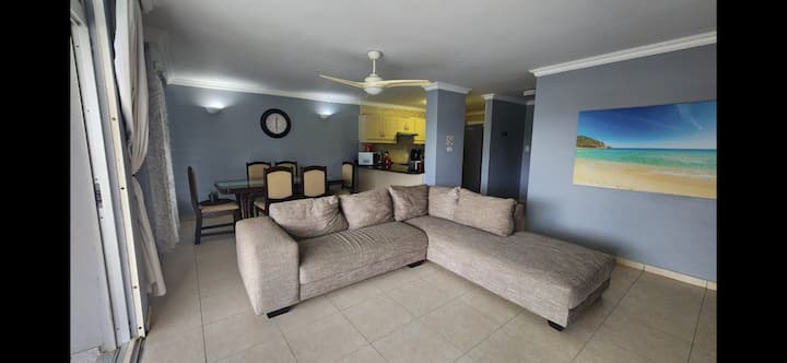 Holiday Unit Close To The Beach - Dolphin Coast