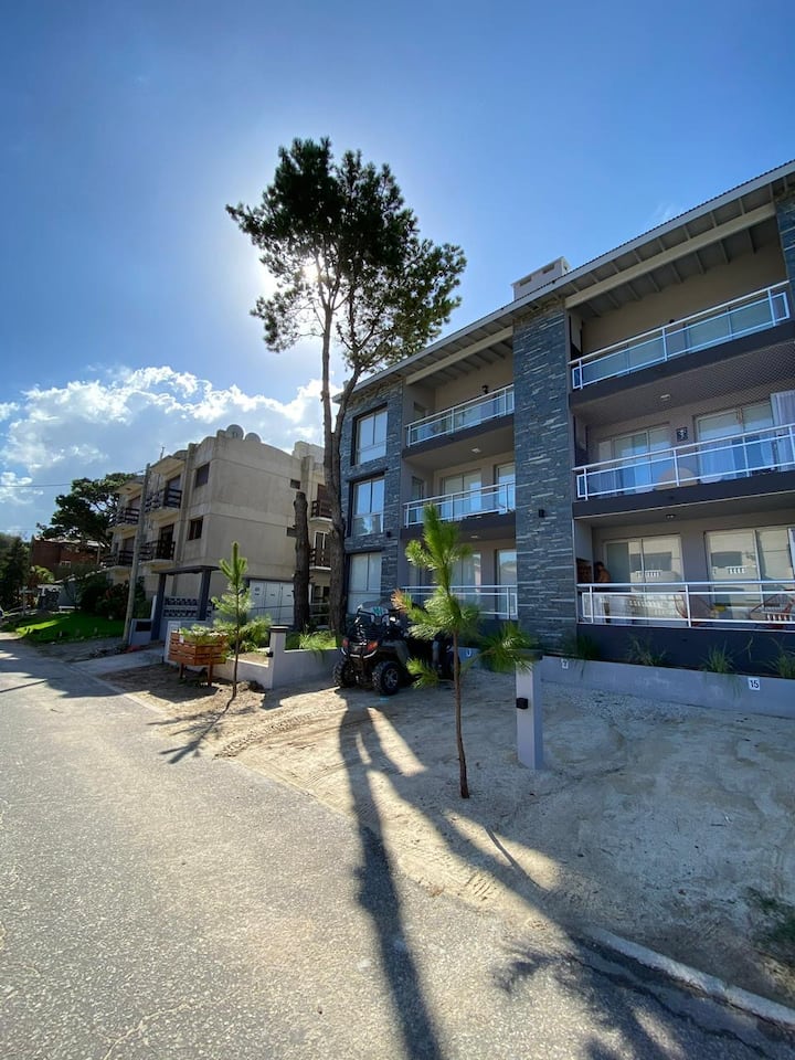 Departamento A 1 Cuadra Del Centro Y 6 De La Playa - Pinamar