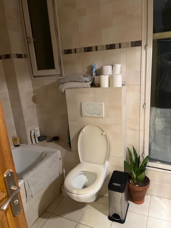 Petite Chambre - Paris