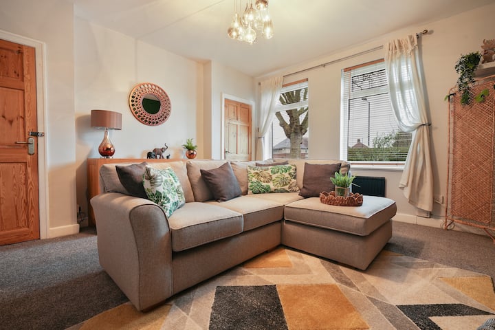 Long Term | 30% Off | 3 Bed House | Free Parking - Hathersage