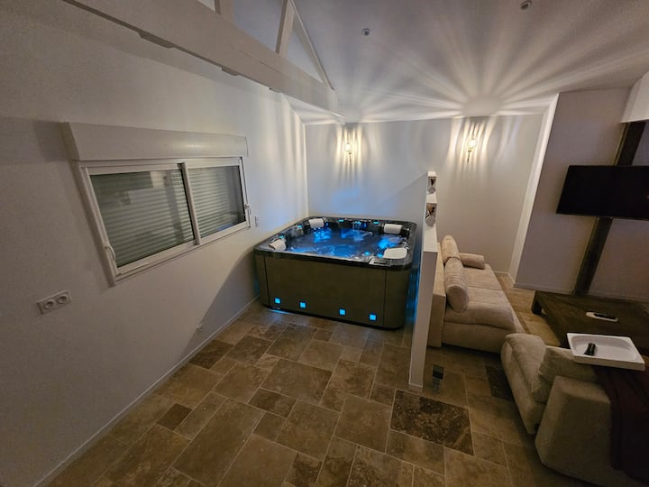 Gîte à La Campagne Avec Spa Intérieur - Pays de la Loire