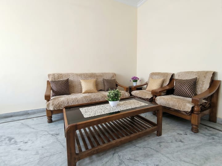 Spacious 2bhk Stay | Terrace•parking•table Tennis - Lucknow