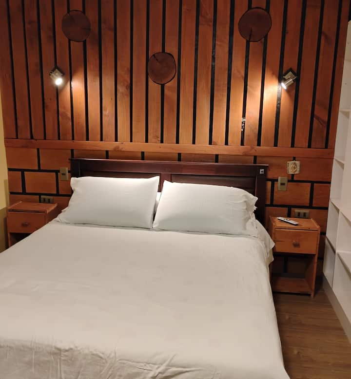 Casa Cómoda (6 Pers)
Excelente Ubicación, Amplia - Frutillar