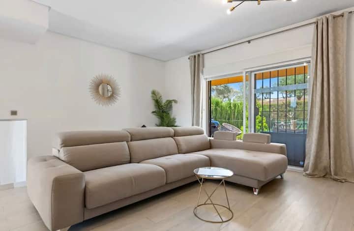 Cozy Townhouse In P.banus/marbs - Puerto Banús