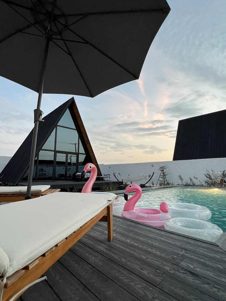 The Triangle أكواخ المثلث في العمارية - Riyadh